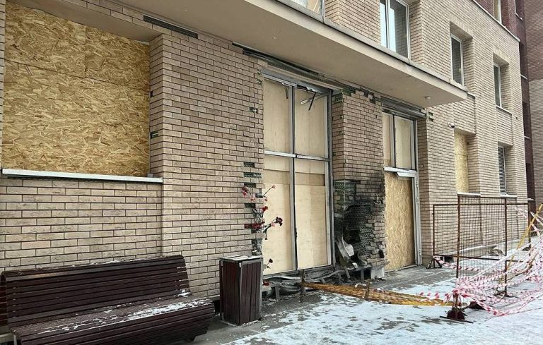 Rasil 720 AM – Terus Mengudara